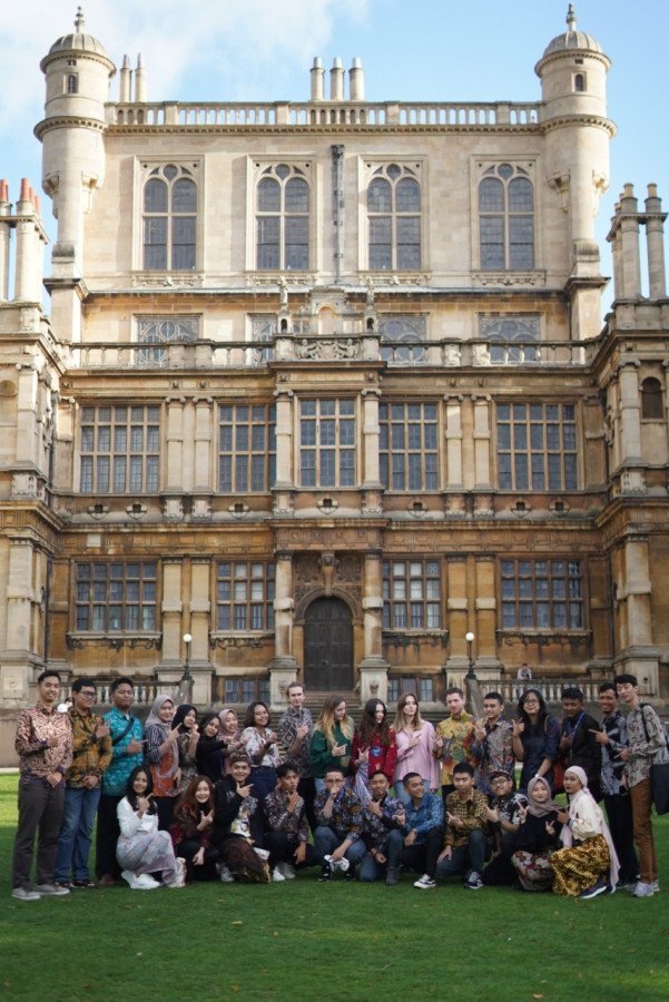 39 Penerima Beasiswa IISMAVO Disambut Duta Besar RI untuk Inggris Raya : Djabar Pos